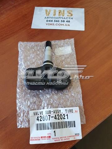 4260742021 Toyota датчик давления воздуха в шинах