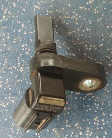 8954360050 Toyota датчик абс (abs передний левый)