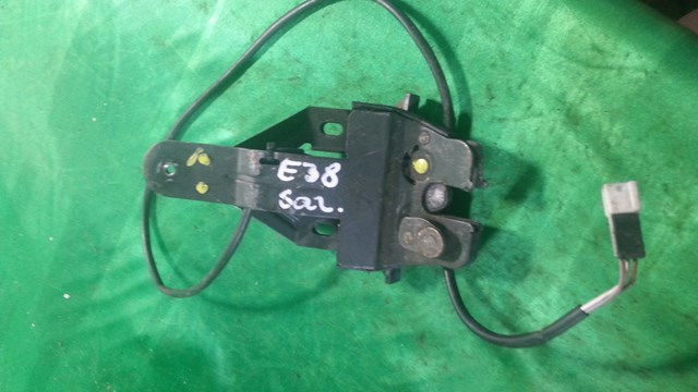 51248174853 BMW замок кришки багажника bmw e38