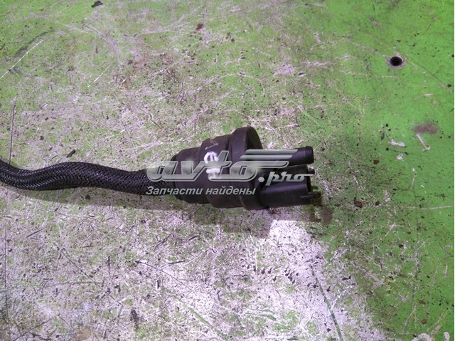 94811020203 Porsche трубка системы вентиляции топливного бака