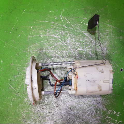 A1644701994 Mercedes модуль топливного насоса с датчиком уровня топлива