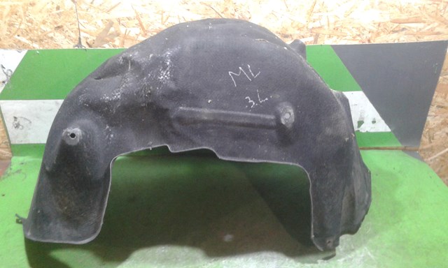 A1648840522 Mercedes подкрылок крыла заднего левый