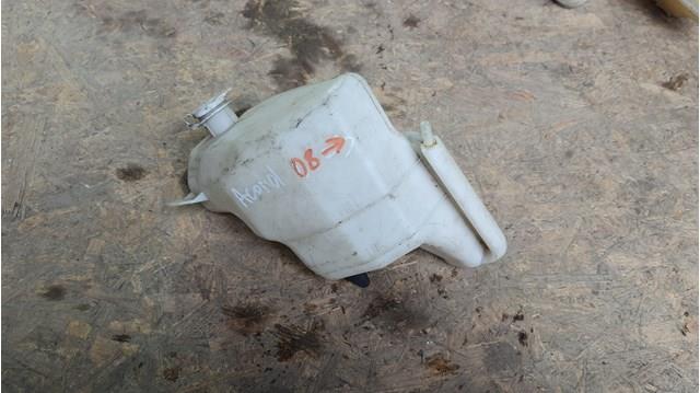 MN156097 Mitsubishi бачок системы охлаждения, расширительный