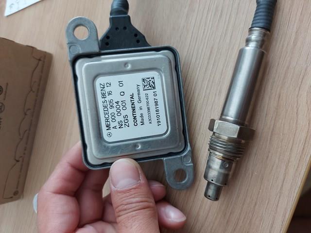A0009051612 Mercedes датчик оксидов азота nox передний
