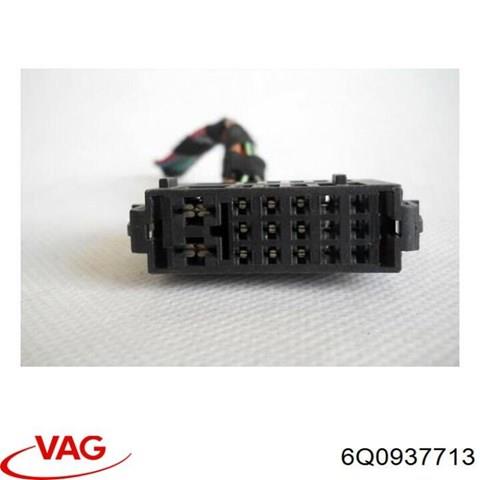 6Q0937713 VAG разъем