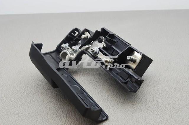 8J0915459 VAG блок предохранителей