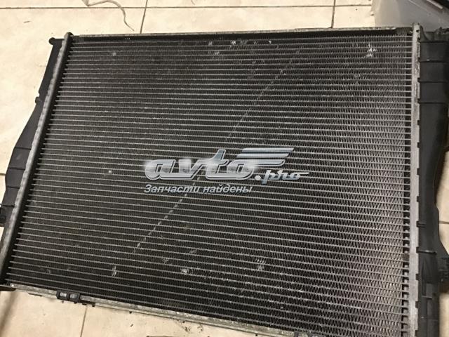 17117564654 BMW радиатор охлаждения двигателя