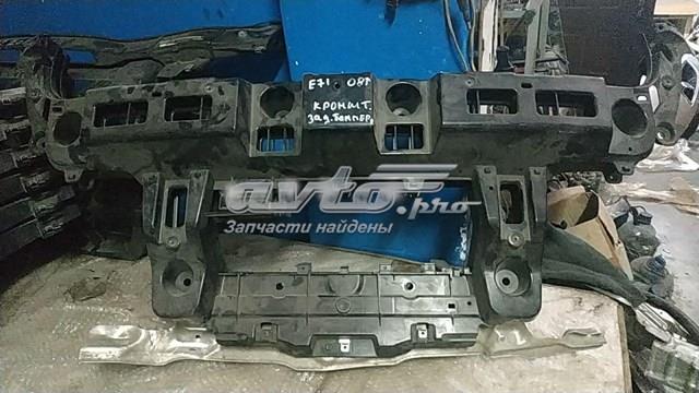 51127176244 BMW кронштейн бампера заднего центральный