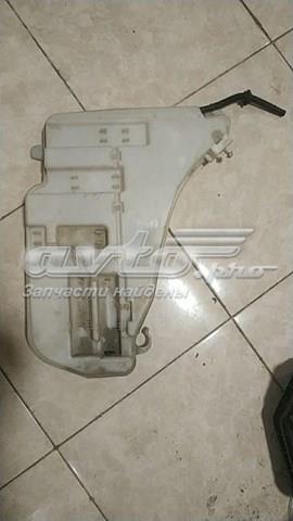 61667269667 BMW бачок стеклоомывателя