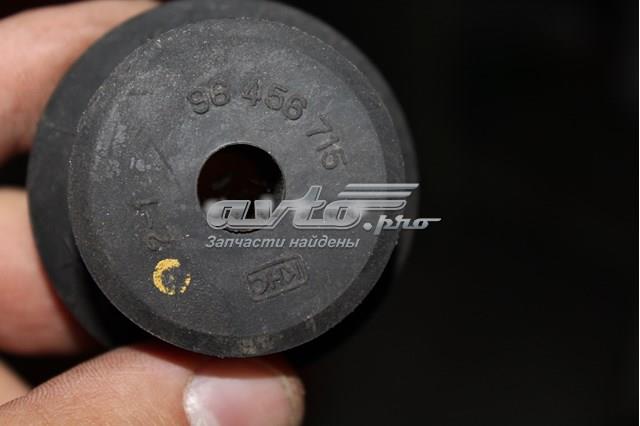 96456715 General Motors отбойник амортизатора заднего