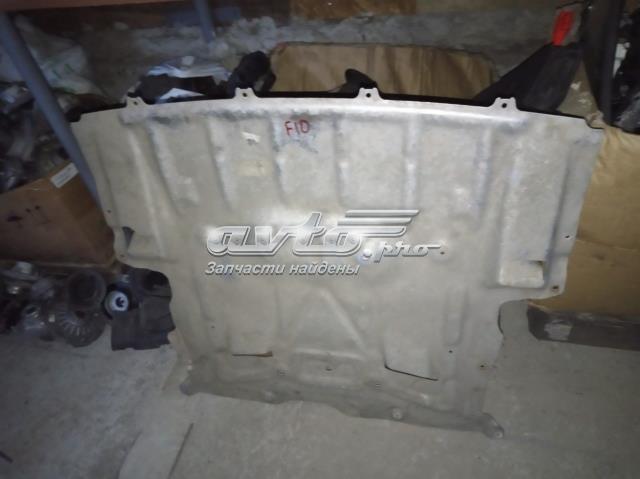 51757267536 BMW экран моторного отсека, защита картера