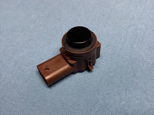 66209826786 BMW Датчик сигнализации парковки (парктроник) задний боковой