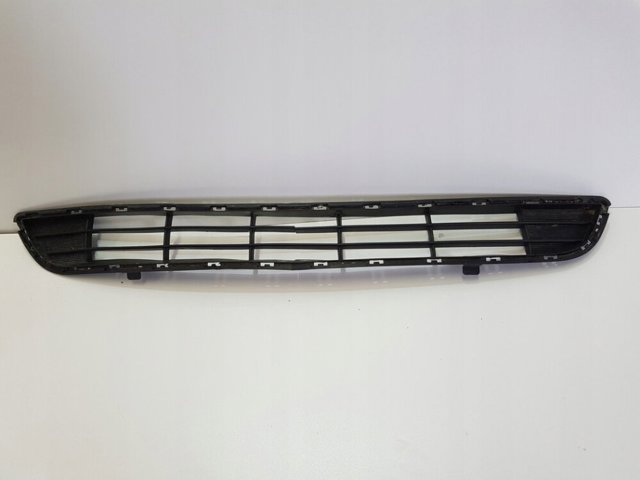 86569F1000 Hyundai/Kia решетка бампера переднего нижняя