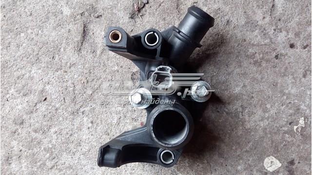 1531004 Ford фланец системы охлаждения (тройник)