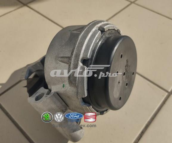 4G0199381QA VAG Подушка (опора) двигателя правая
