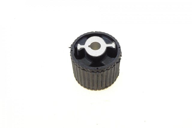 33316792873 BMW сайлентблок задней балки (подрамника)