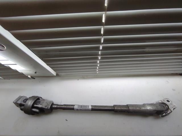 32306784845 BMW вал рулевой колонки нижний