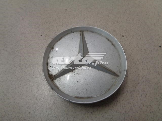 A2014000425 Mercedes cubierta de la llanta