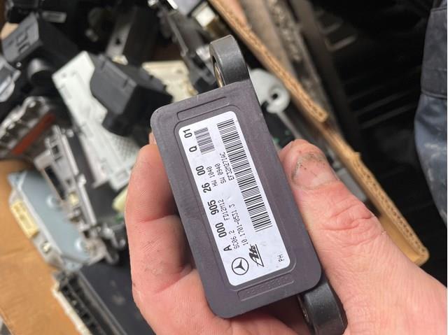 A0009052600 Mercedes радарный датчик