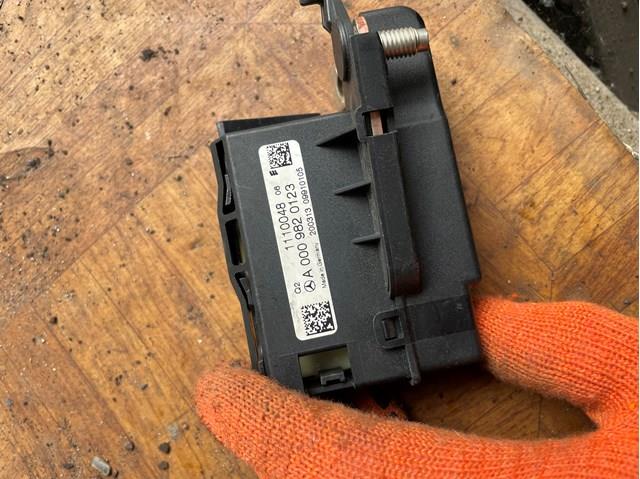 A0009820123 Mercedes реле остальные отличное состояние a0009820123