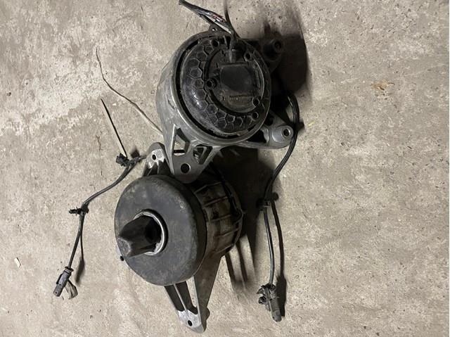 A1672405800 Mercedes подушка двигуна