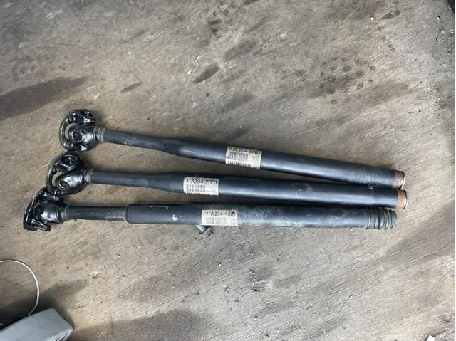 A2044102401 Mercedes вал карданный, передний