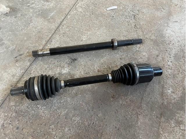 A2223305000 Mercedes полуось (привод передняя левая)