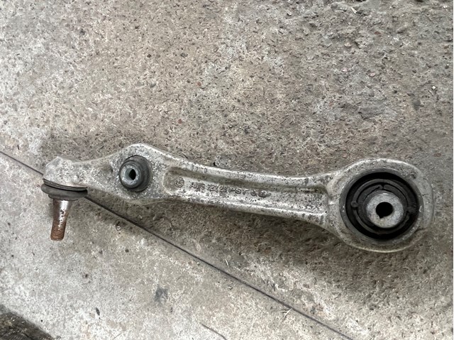 A2223308501 Mercedes рычаг передней подвески нижний левый/правый