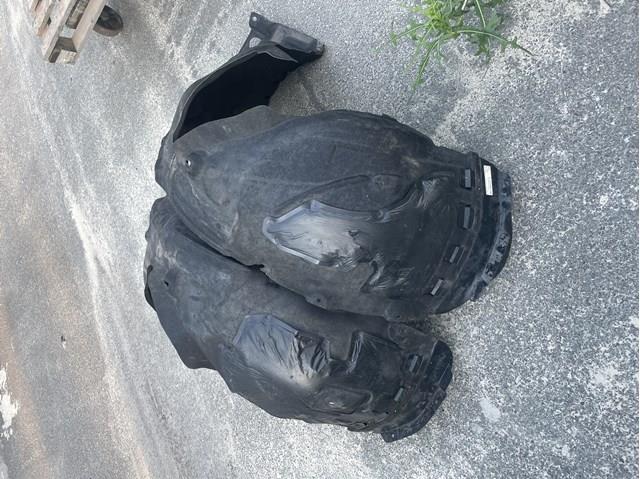 A2226902705 Mercedes бризковик арки колеса