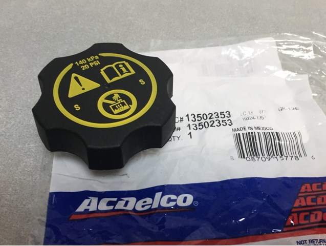 13502353 General Motors крышка расширительного бачка