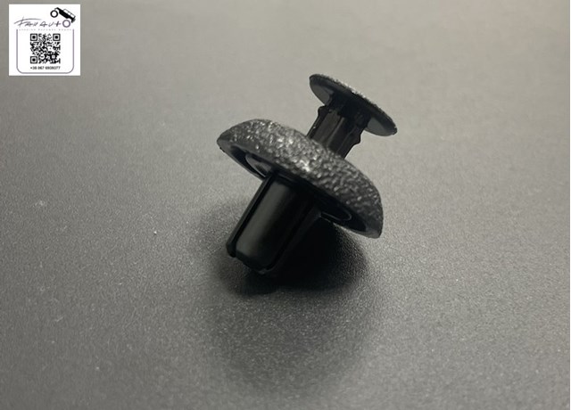 9046707217 Toyota пистон (клип крепления решетки радиатора к панели)