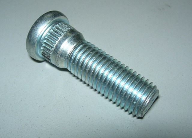 9094202081 Toyota шпилька колесная передняя