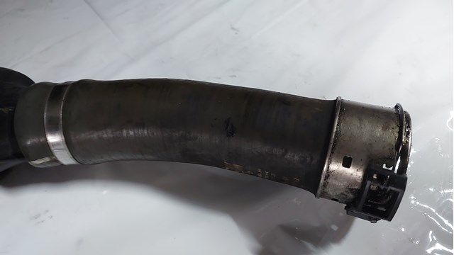 8200760909 Renault (RVI) Шланг (патрубок) интеркуллера левый