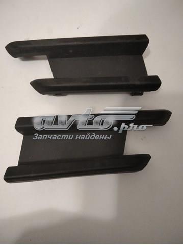 B63B50164 Mazda крепление бампера переднего