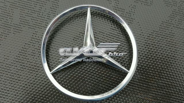 Эмблема на крышку багажника, фирм.значок на Mercedes E (W210)