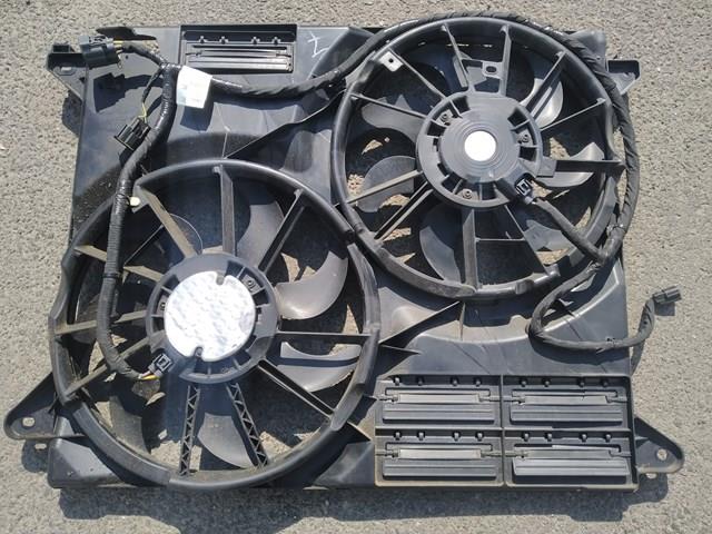 F2GZ8C607E Ford Диффузор радиатора охлаждения, в сборе с мотором и ...