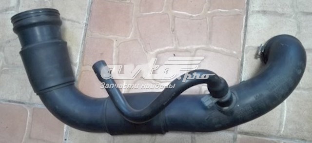 2E0129615B VAG шланг забора воздуха