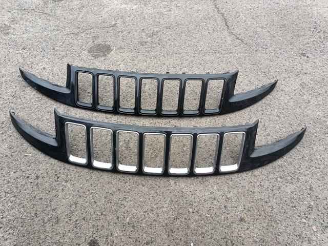 1WL32TZZAC Chrysler решетка радиатора