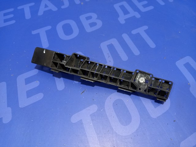 57707SG030 Subaru кронштейн бампера переднего левый