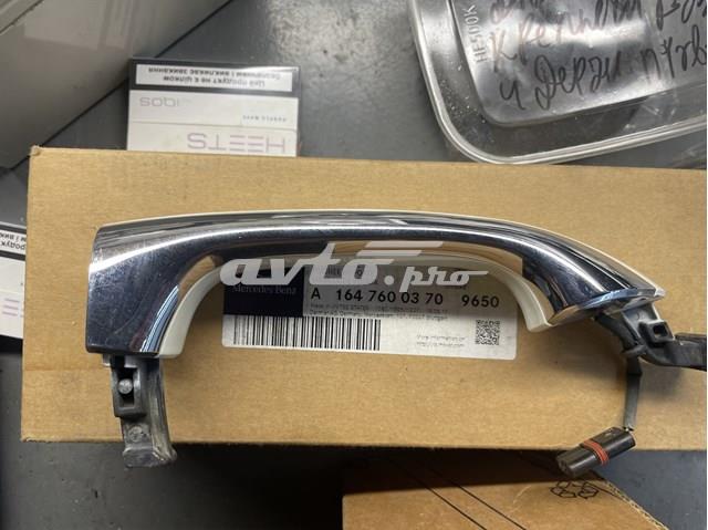 Купить ручка двери в сборе на Mercedes ML/GLE (W164)