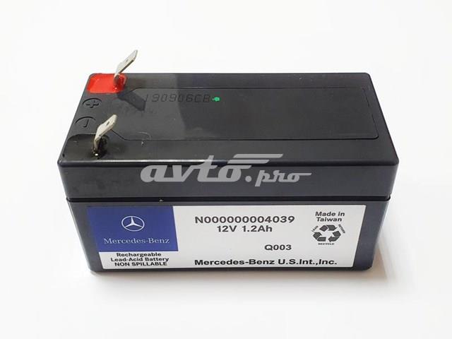 Аккумулятор автомобильный Mercedes N000000004039