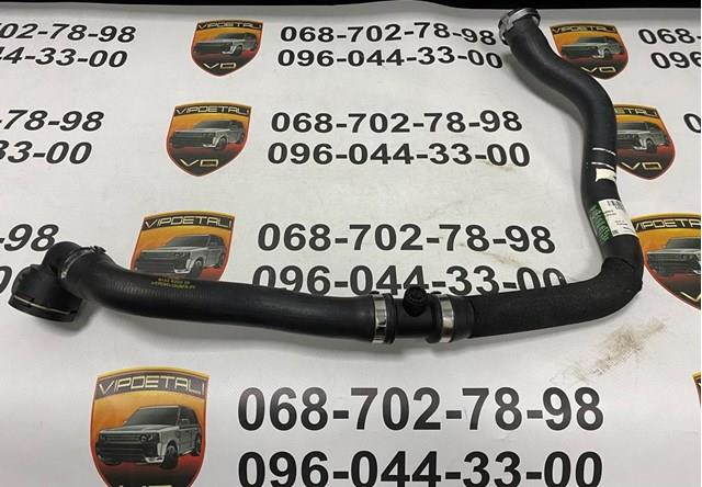 LR032347 Land Rover шланг (патрубок радиатора охлаждения верхний)