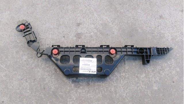 5257506140 Toyota кронштейн бампера заднего внешний правый