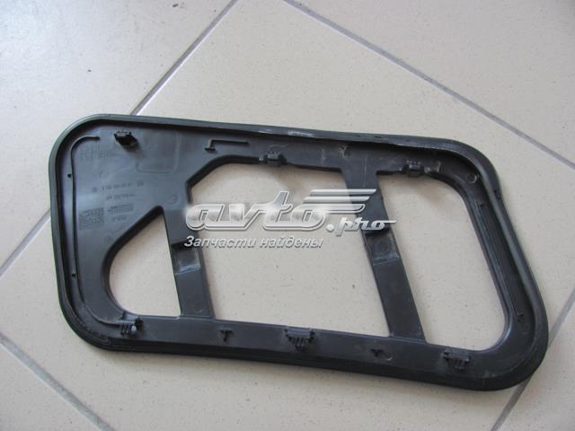 A1668800805 Mercedes крышка капота