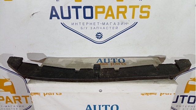 52618F4010 Toyota наполнитель бампера нижний