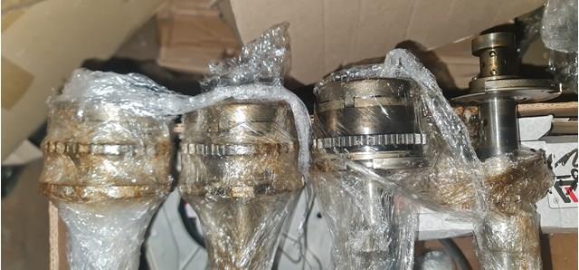 A2760500800 Mercedes распредвал впускной правый