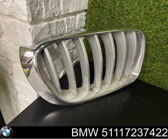 51117237422 BMW решетка радиатора правая