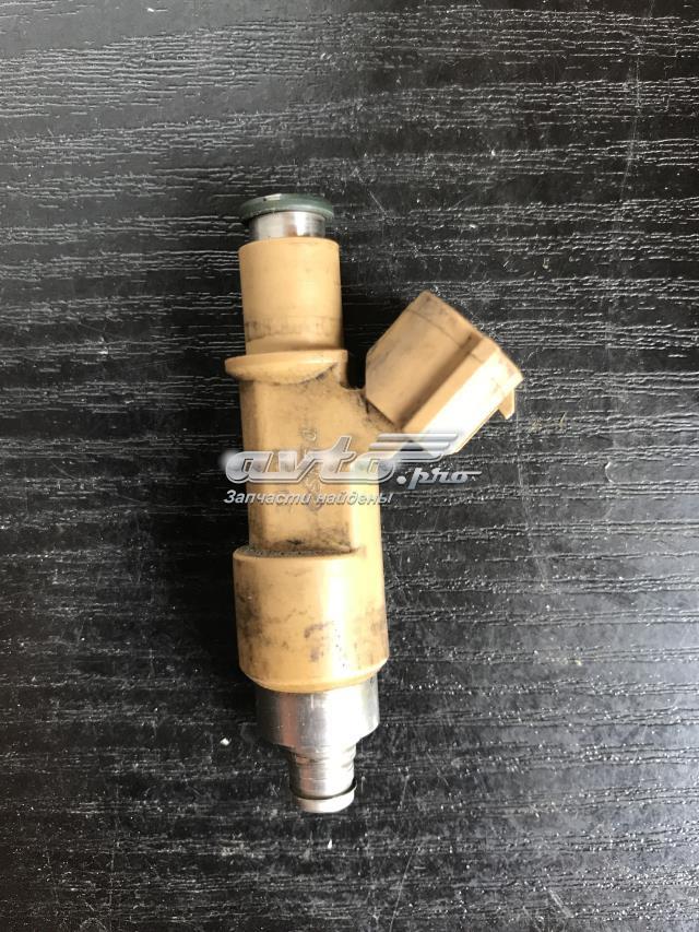 16611AA680 Subaru форсунка топливная