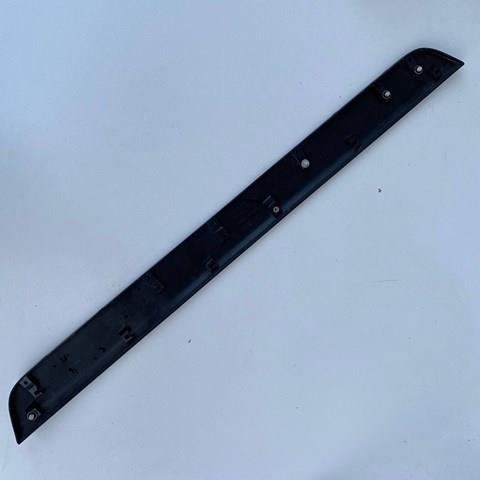 7680242140 Toyota молдинг задней двери