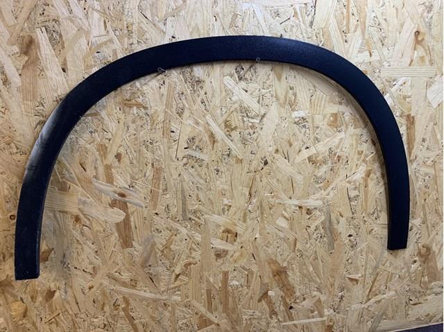 A1568852322 Mercedes накладка